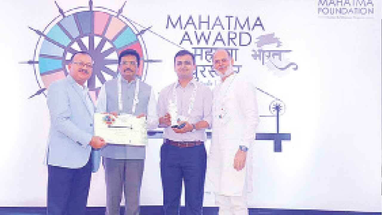 Ashray Akruti honoured with Mahatma Award 2025 for social good and impact