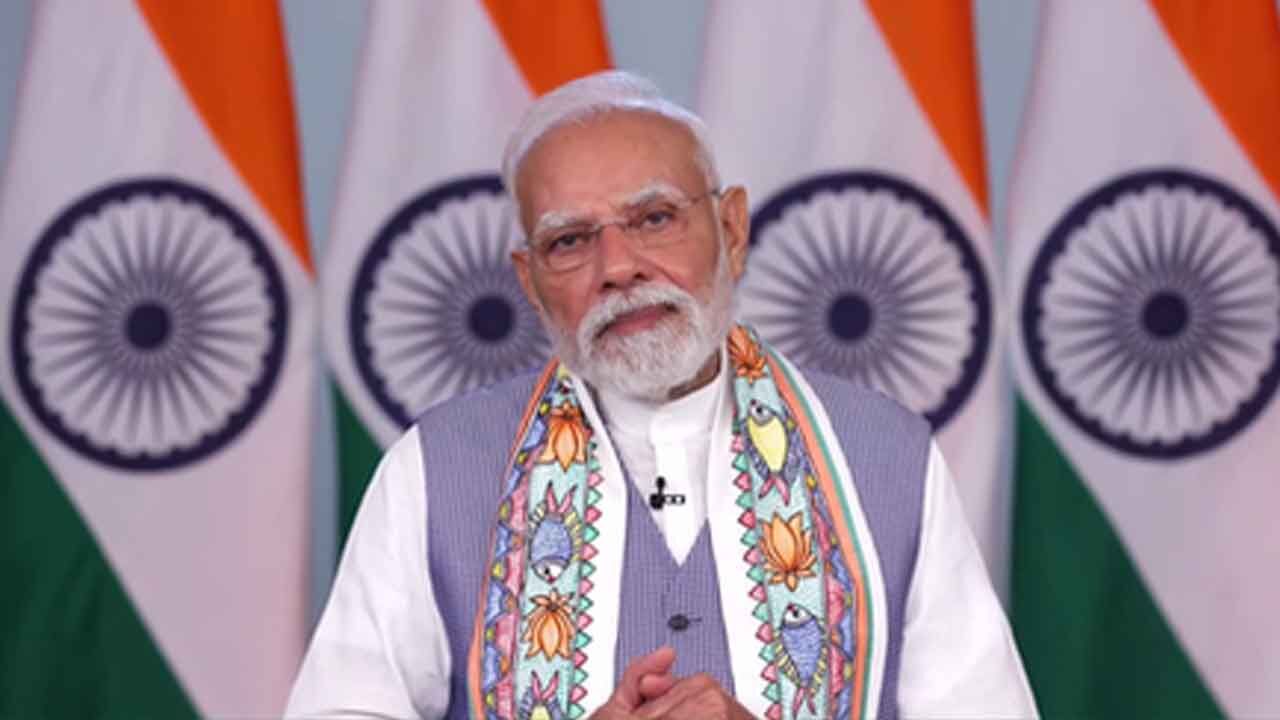 'India stands with people of Nepal': PM Modi condoles loss of lives due ...