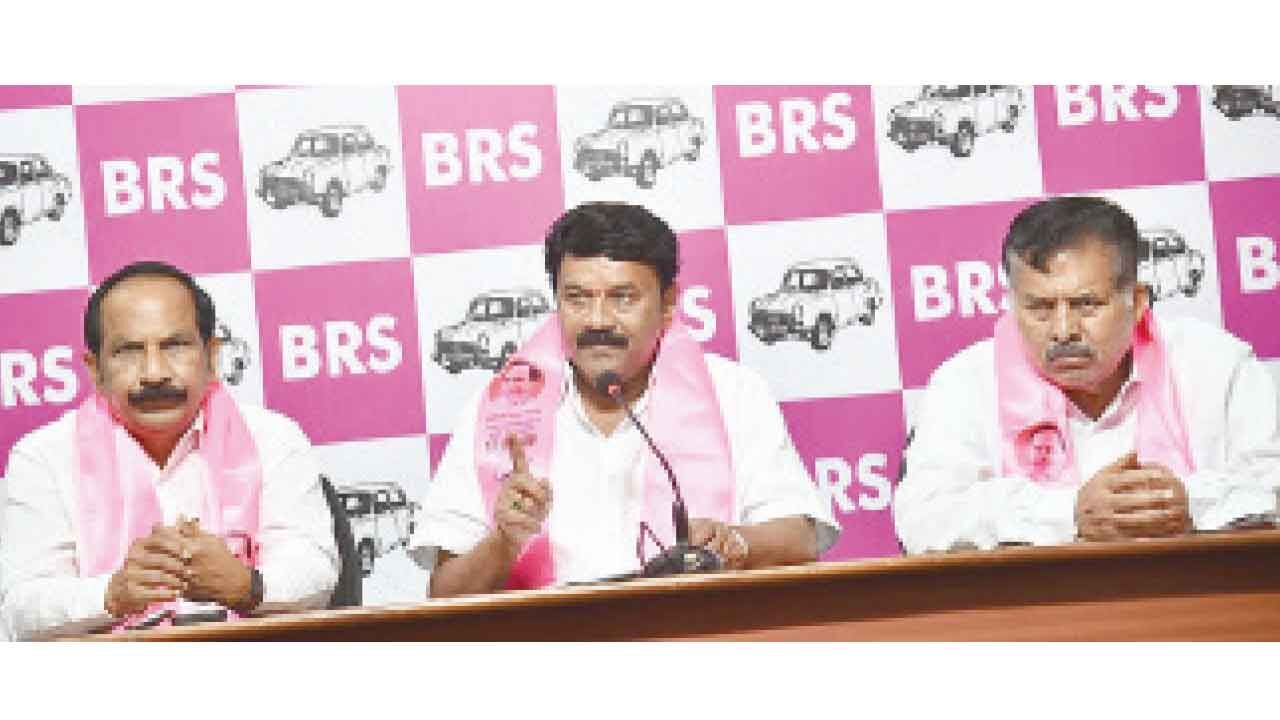 BRS’ ‘Chalo Bus Bhavan’ tomorrow to mount pressure on govt over fare ...