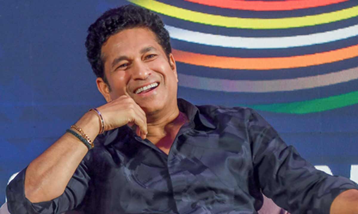 Helping our nation soar higher: Sachin extends wishes on Indian Air Force Day