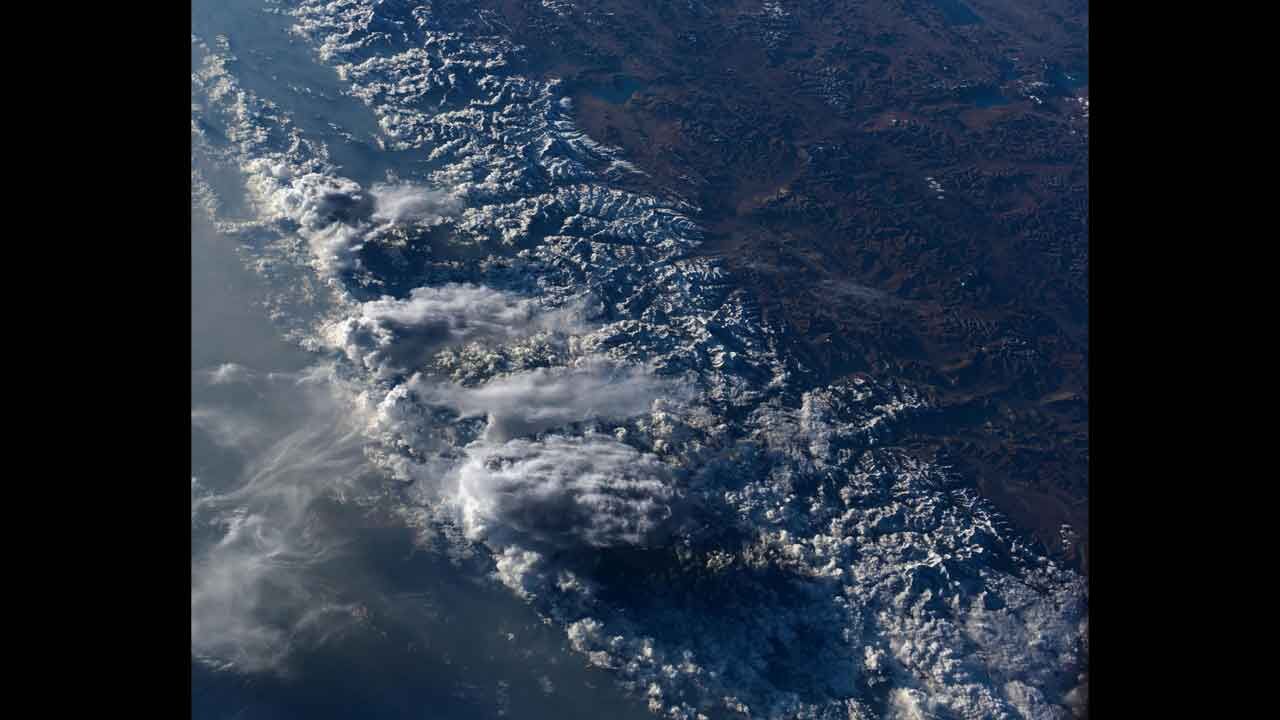This is breathtaking: NASA astronaut shares stunning picture of Mount ...