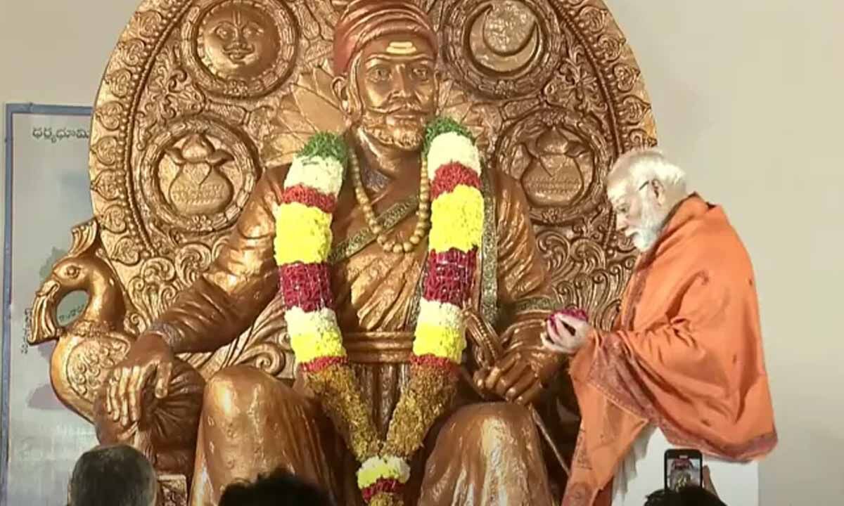 PM Modi visits Shivaji inspiration centre in Kurnool