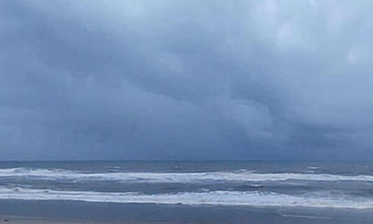 Cyclone Senyar Alert: IMD Warns of New Storm Building in Bay of Bengal
