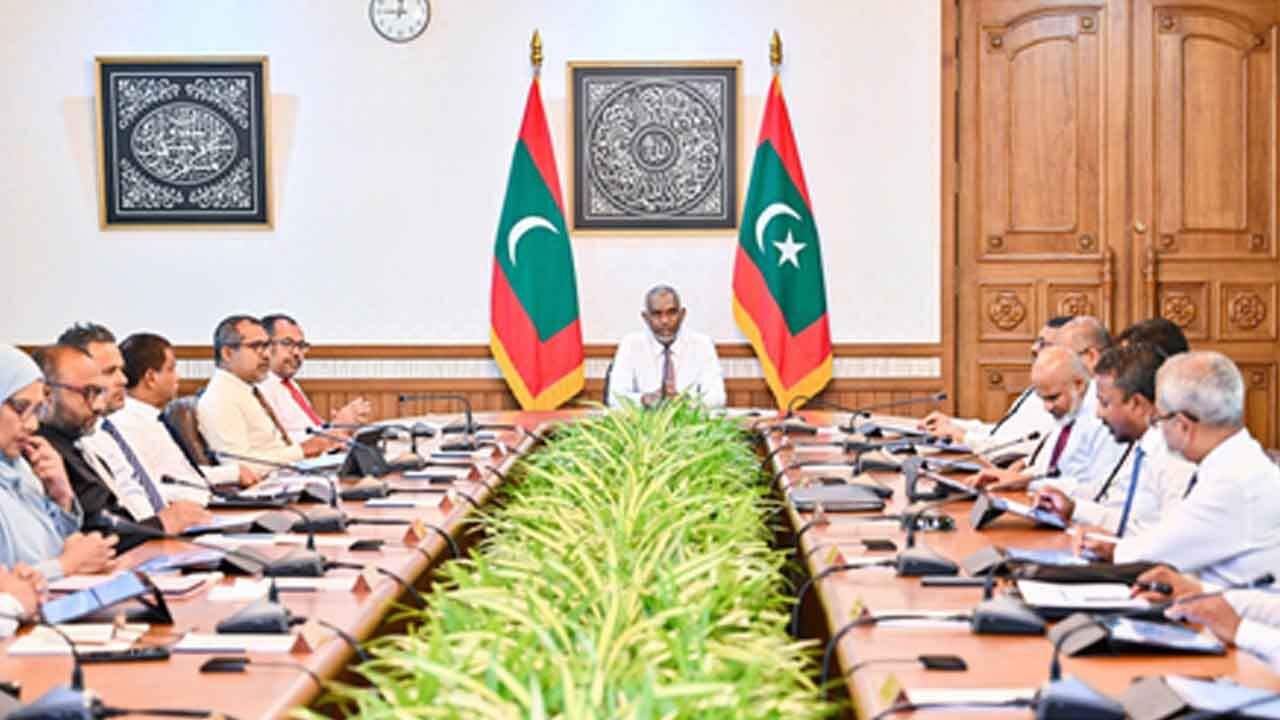 Maldives enforces generational tobacco ban, outlaws e-cigarettes nationwide