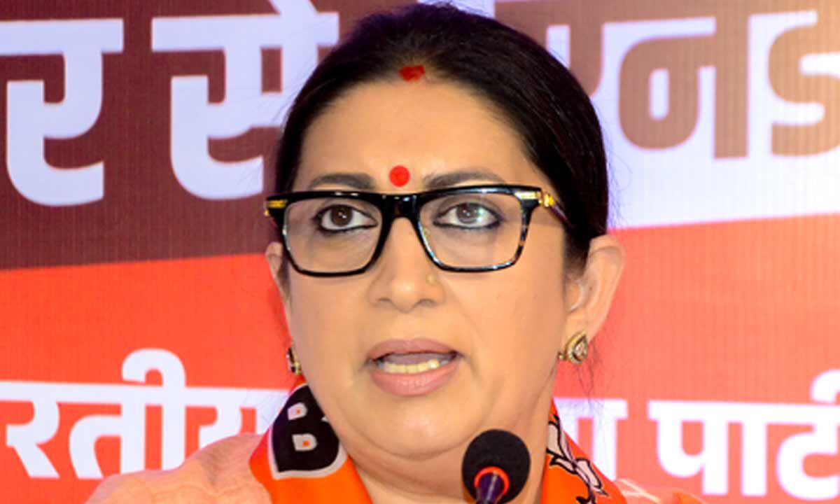 Bihar elections: ‘Jeevika Didis’ to get Rs 2 lakh under Rozgar Yojana, says Smriti Irani