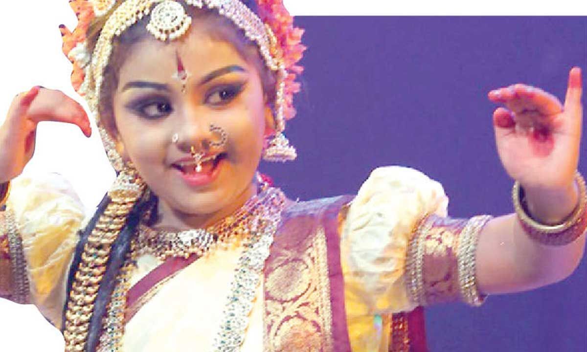 Hyderabad prodigy shatters global records with historic Kuchipudi debut at age 7
