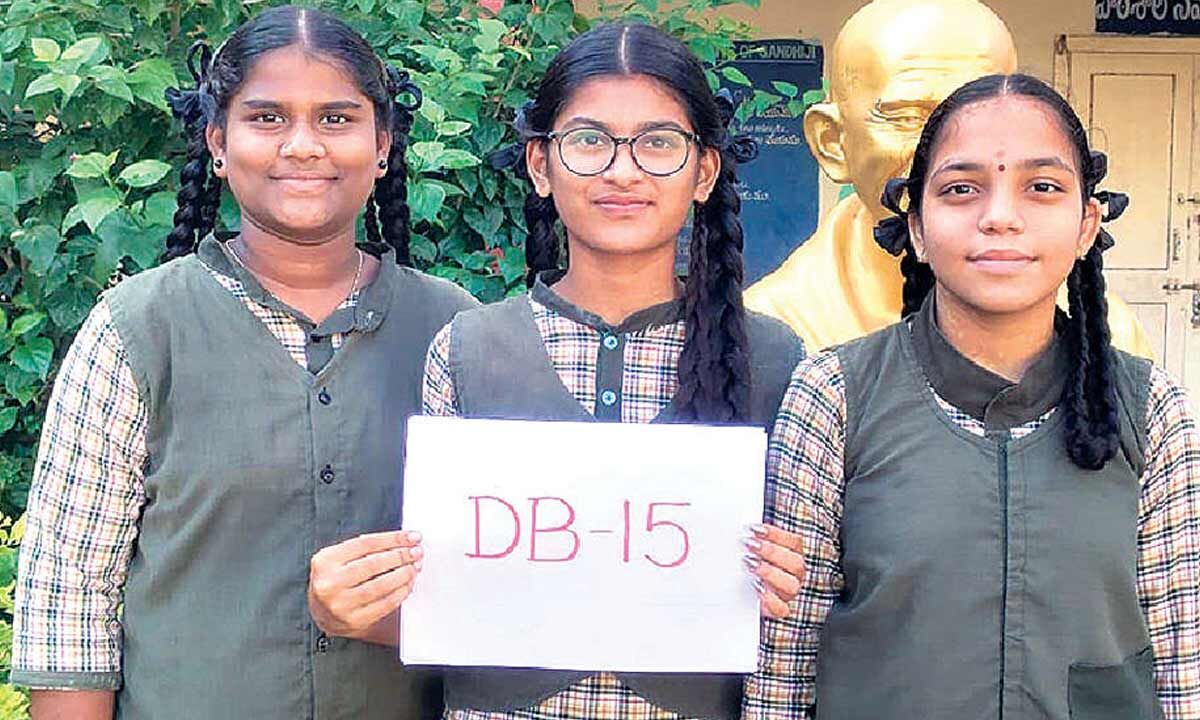 PM SHRI ZP High School in Nunna shines in state-level debate