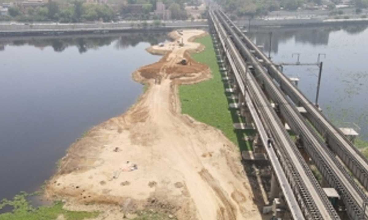 ‘Gujarat model’: Surat locals credit PM Modi's vison for Ahmedabad High ...