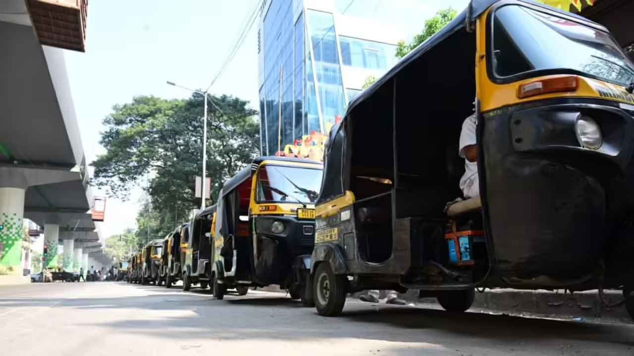 Mumbai Auto Fares Spike, Cabs Scarce As CNG Pipeline Damage Throws City ...