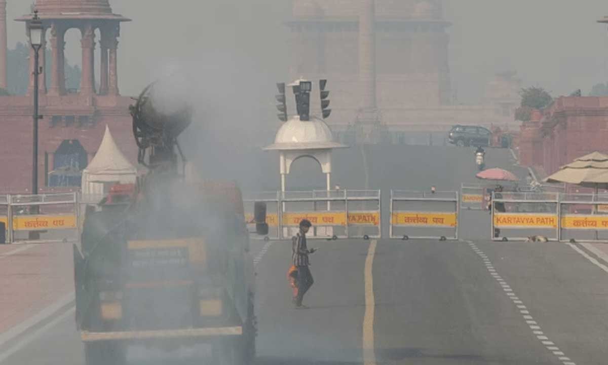 PMO Orders Crackdown On Polluting Vehicles In Delhi, Calls For Rapid EV ...