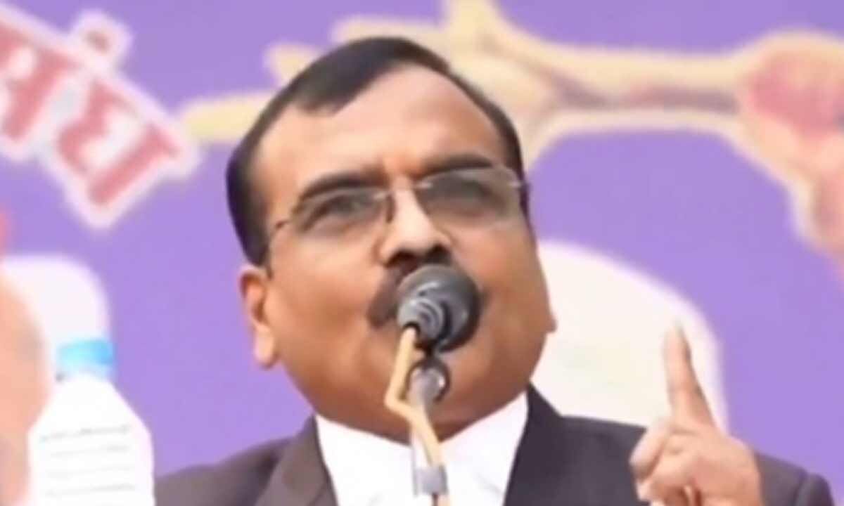 MP govt issues show-cause notice to IAS officer Santosh Verma over reservation remarks