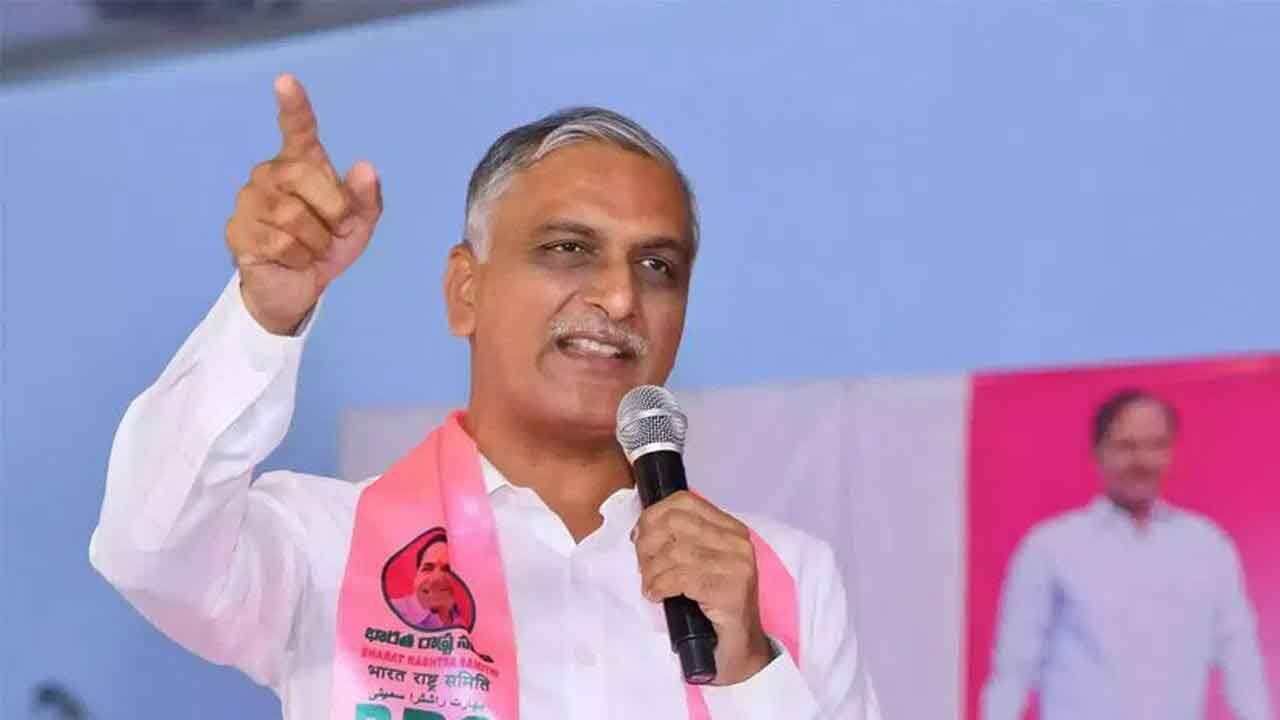 Harish Rao gives powerpoint presentation on Palamuru project, denies ...