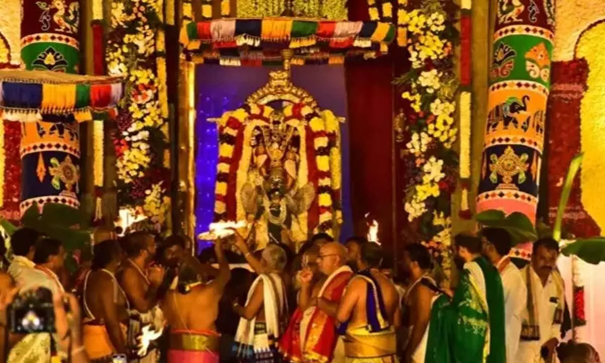 Devotees including film and political fraternity flock to temples, amid ...