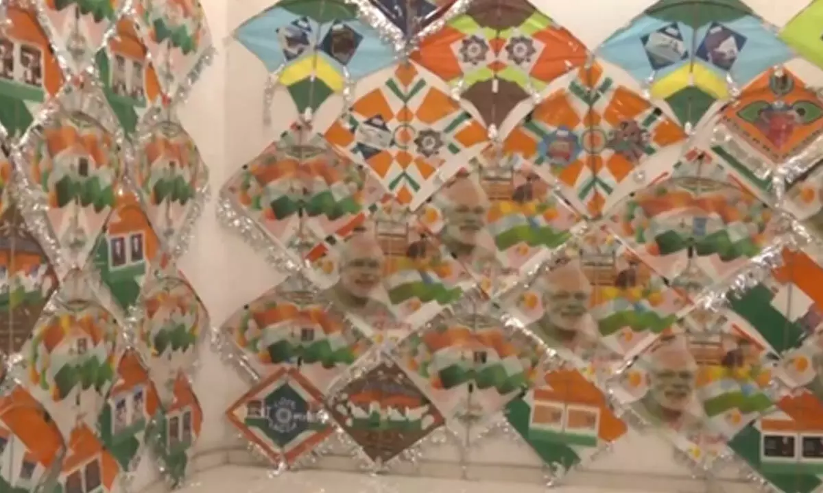 PM Modi-themed kites dominate Gujarat markets ahead of International ...