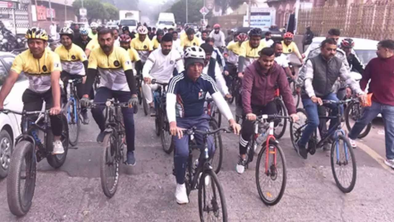 Mandaviya pedals Fit India vision from Gondal as 'Sundays on Cycle ...