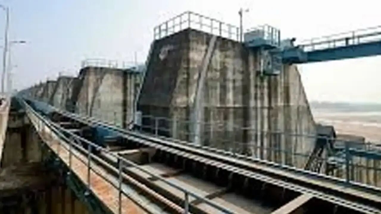 Irrigation officials conduct review of barrage works in Jayashankar ...