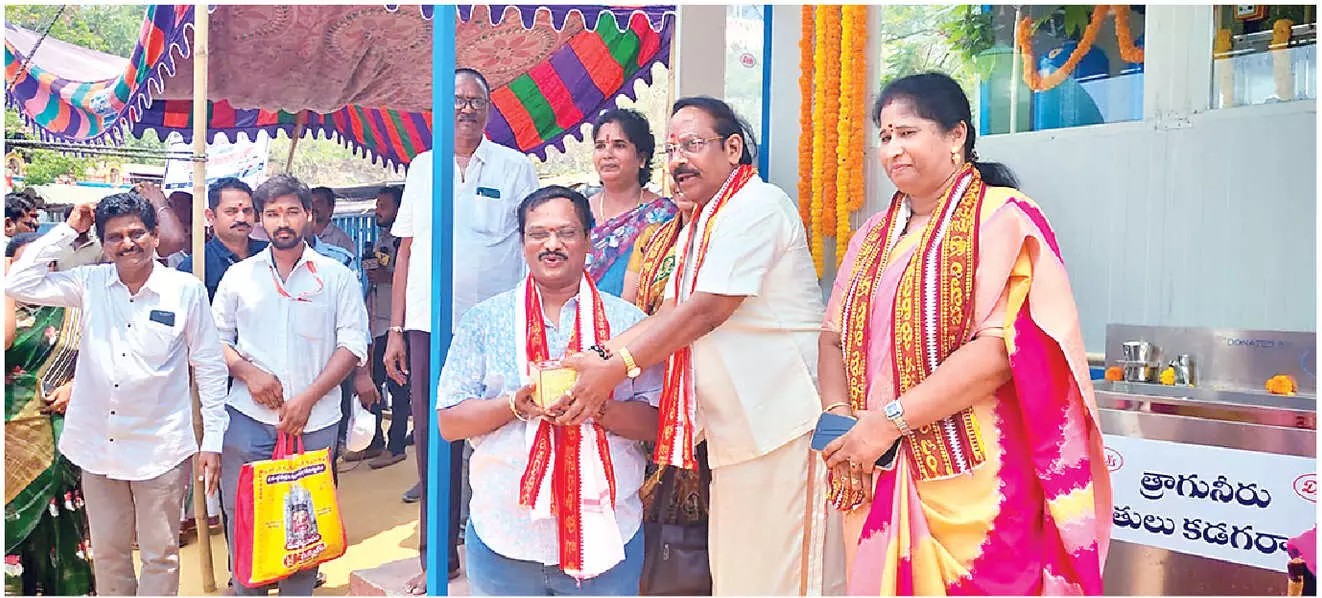 Drinking water plant set up at Kanaka Durga Nagar