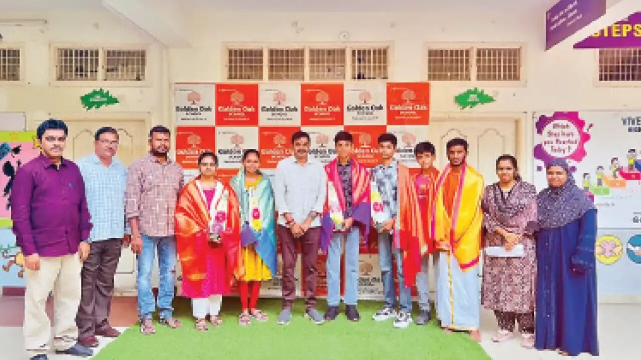Golden Oak School students shine in SSC results
