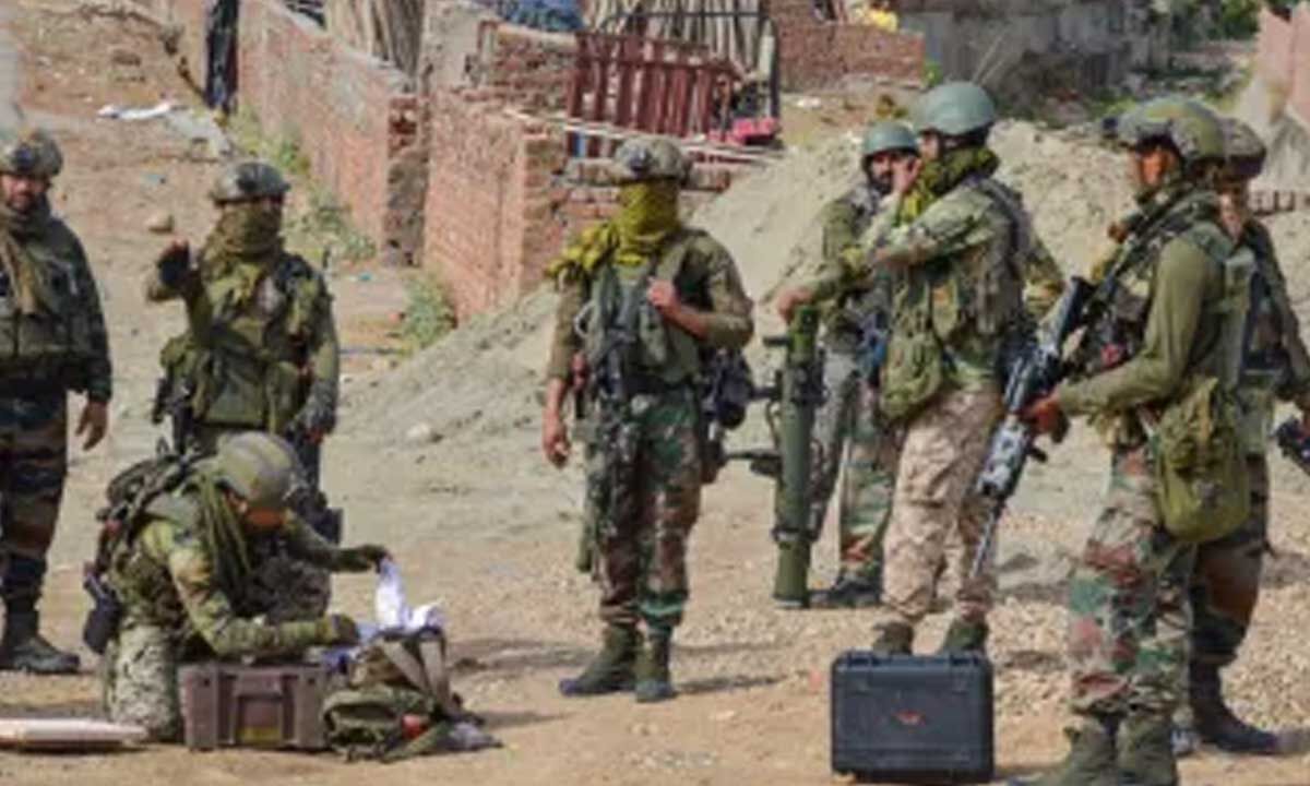 Three Jawans Killed in IED Blast During Mine Clearing in Kanker