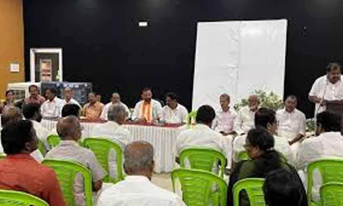 Jukkal MLA celebrates Congress victory in Kerala's Adoor as he campaigns