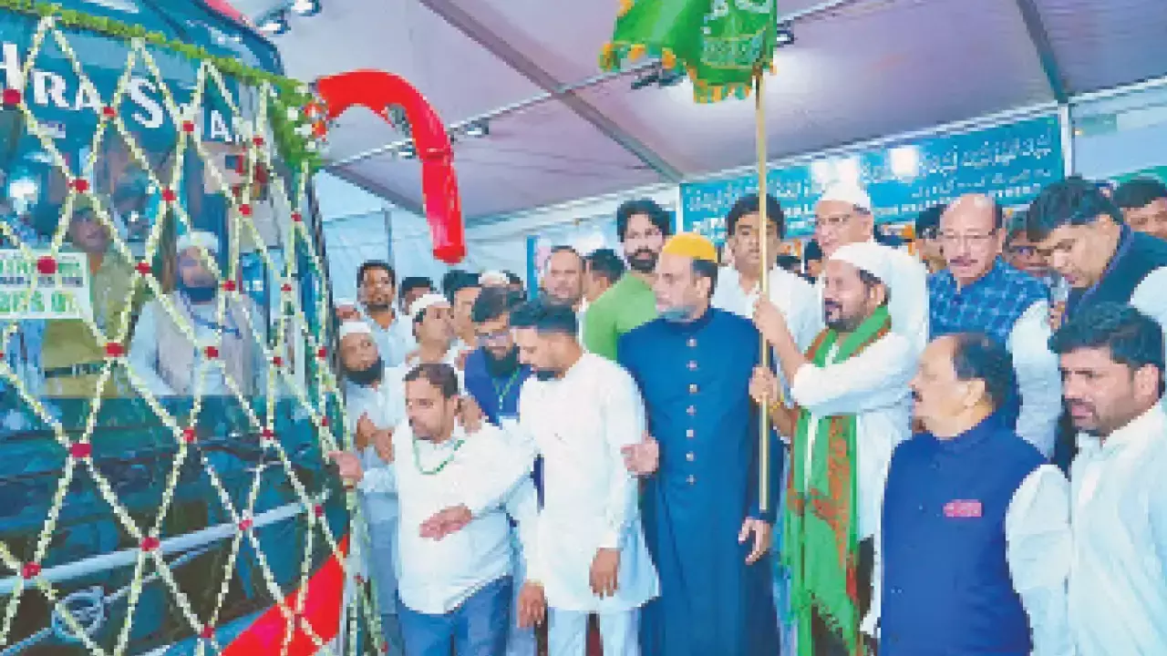 CM flags off Haj pilgrims at Haj House