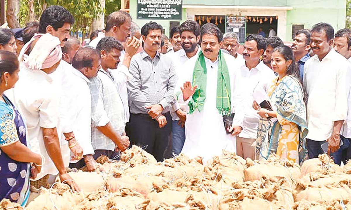 Centre allows boiled rice procurement for first time: Manohar