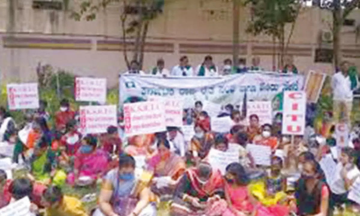 KSRTC issues stern warning to staff ahead of May 20 strike