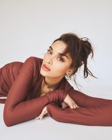 Saiee M Manjrekar credits parents for teaching her humility and discipline