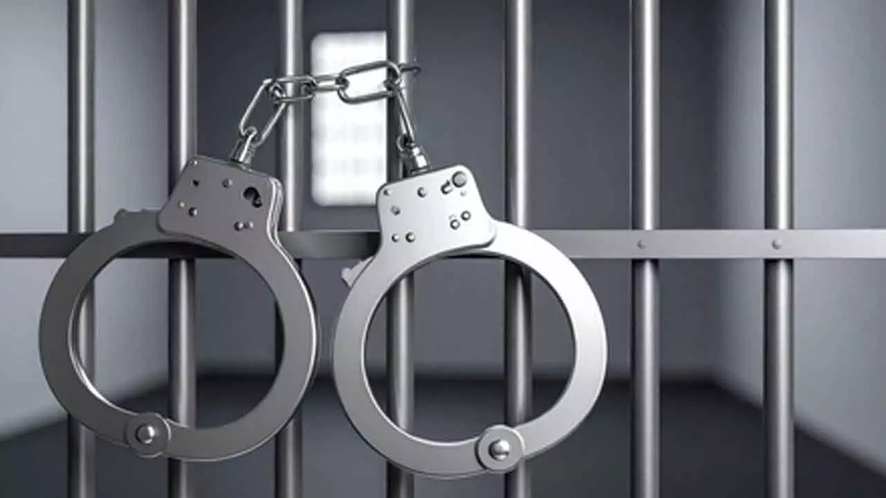 Caretaker held for assaulting elderly patient