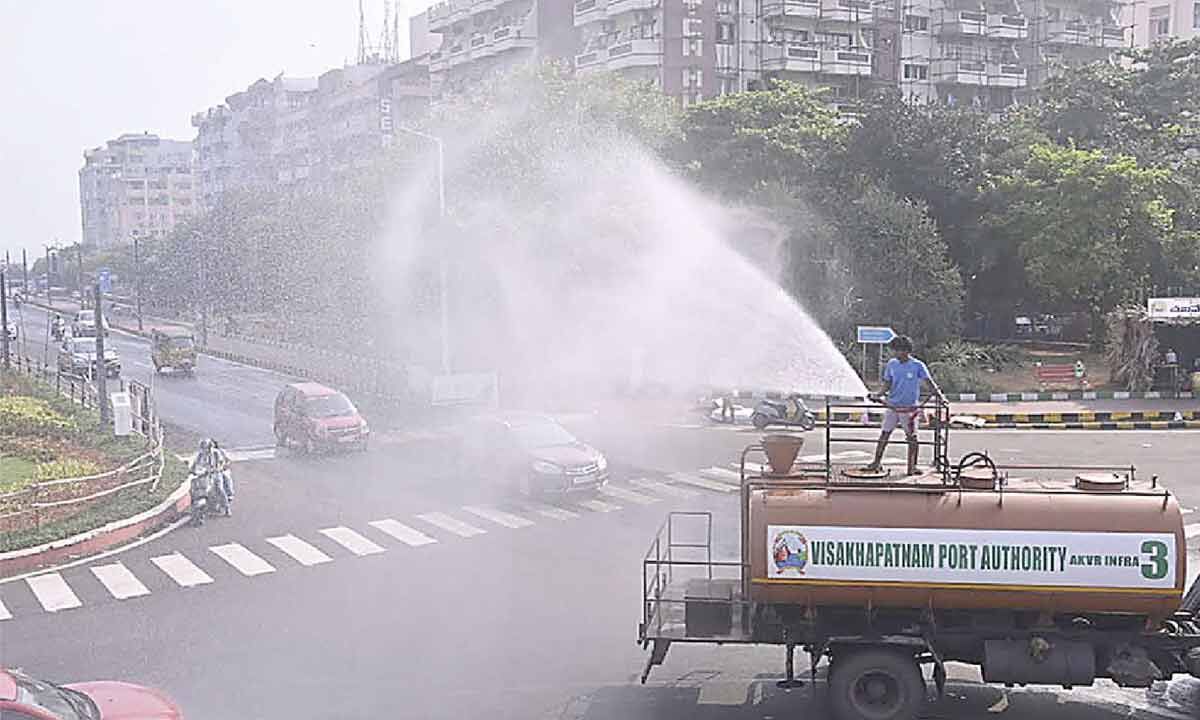 VPA deploys water fogging vehicle to mitigate heat wave conditions