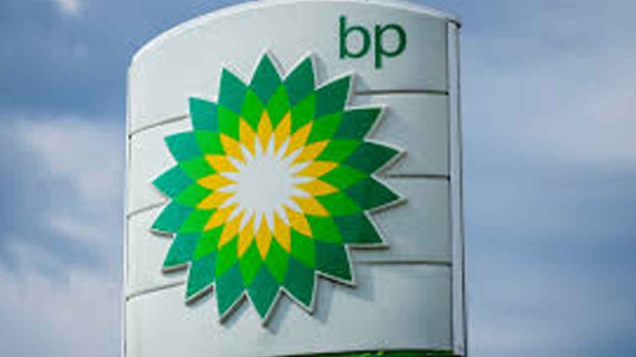 Oil giant BP ousts chairman over misconduct