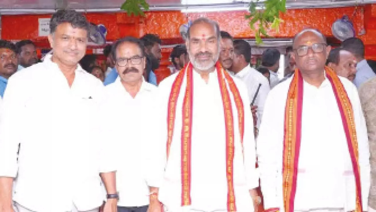 Govt Whip Adi Srinivas visits Kondagattu Anjaneya Swamy temple
