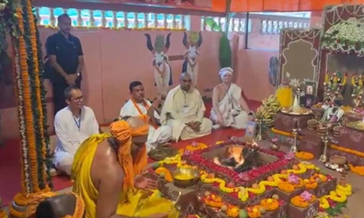 Bengal CM Adhikari performs puja at ISKCON Mayapur temple