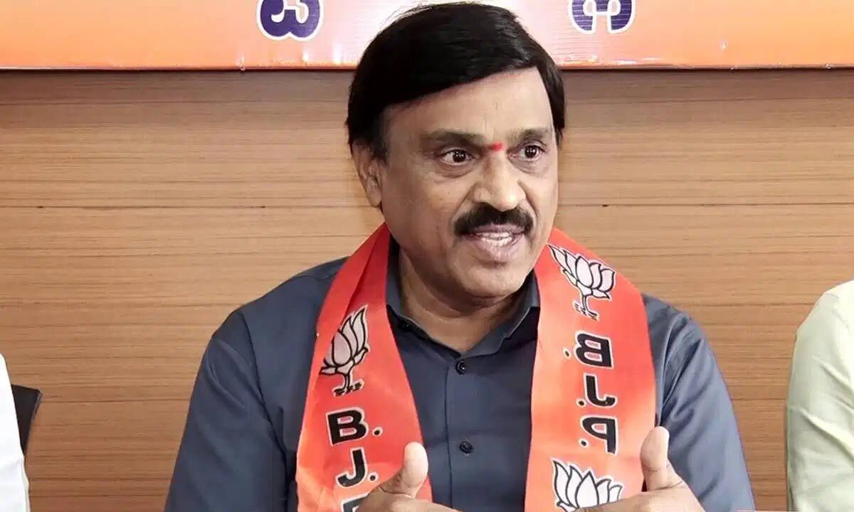 Court drops illegal mining cases against MLA Gali Janardhan Reddy