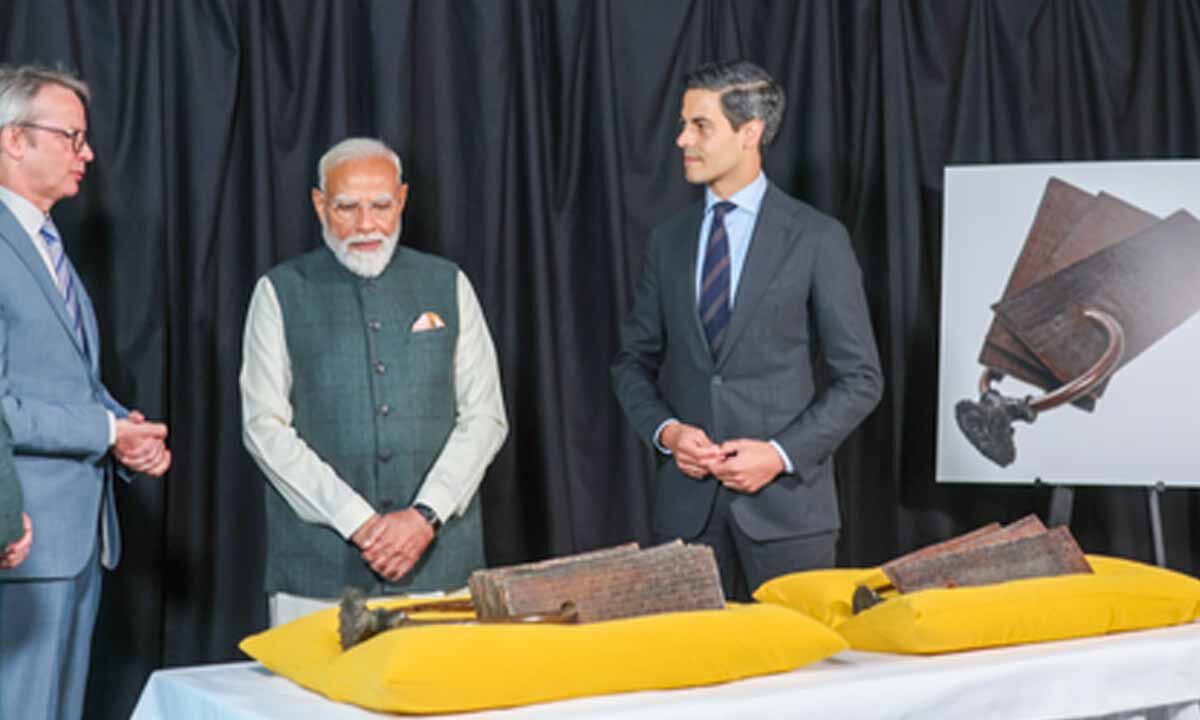PM Modi highlights return of Chola-era copper plates; urges youth to ...