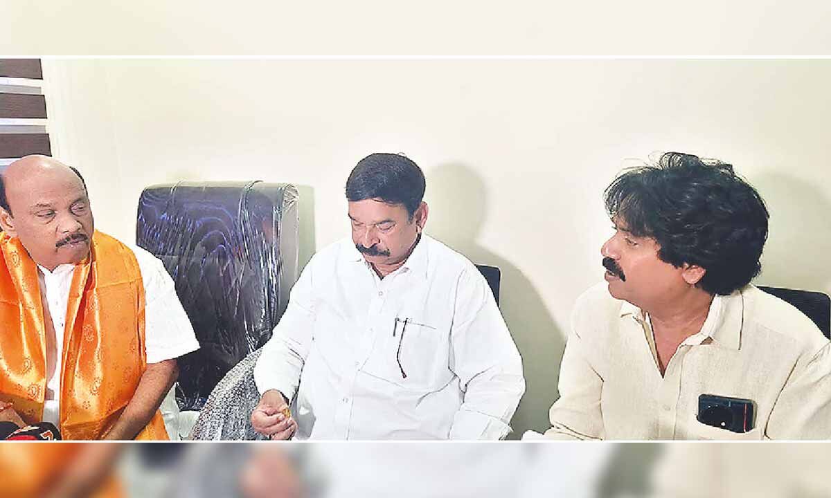 Assembly Speaker urges youth to lead a stress-free life