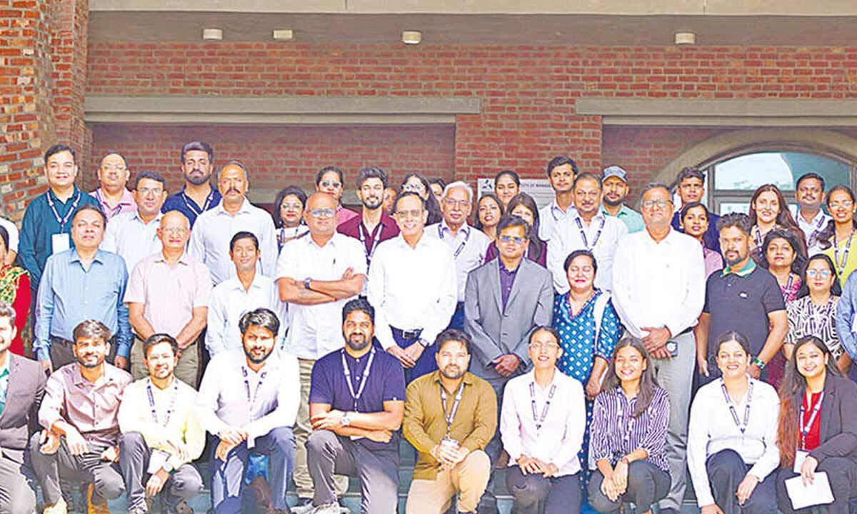 Research papers on leadership, AI and workplace trends recognised at IIM