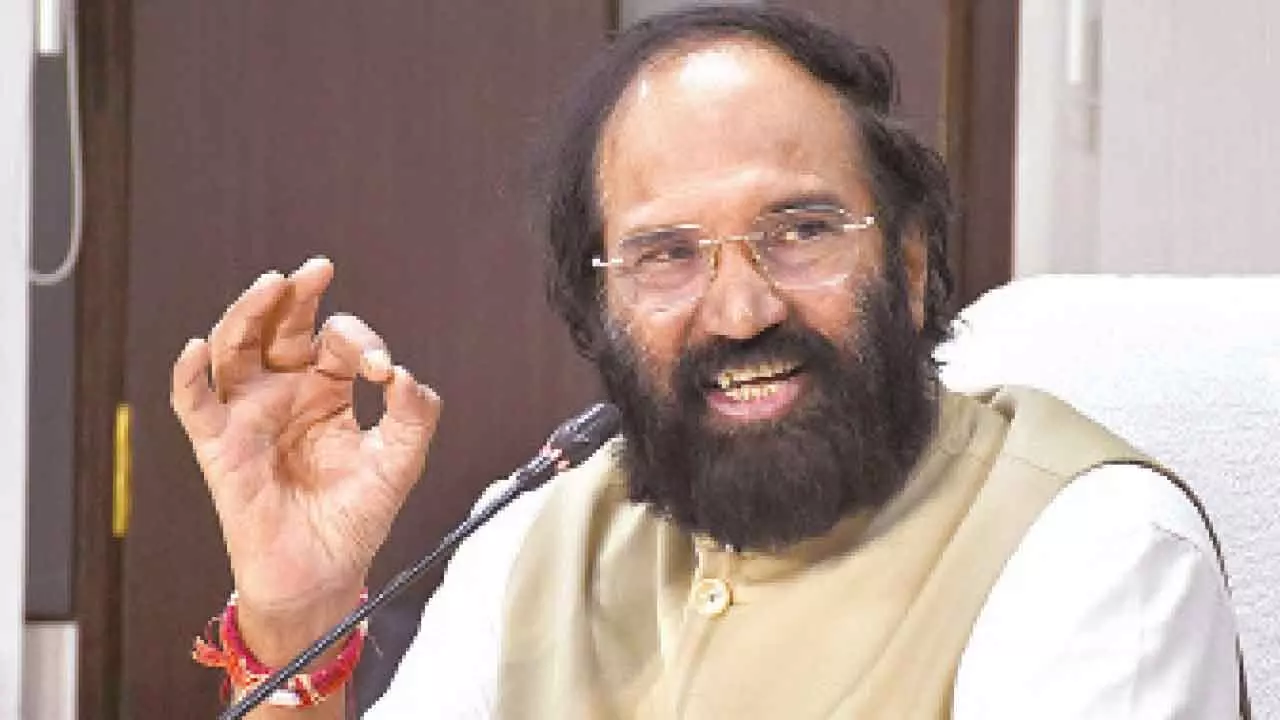 Uttam elated over paddy procurement drive in TG