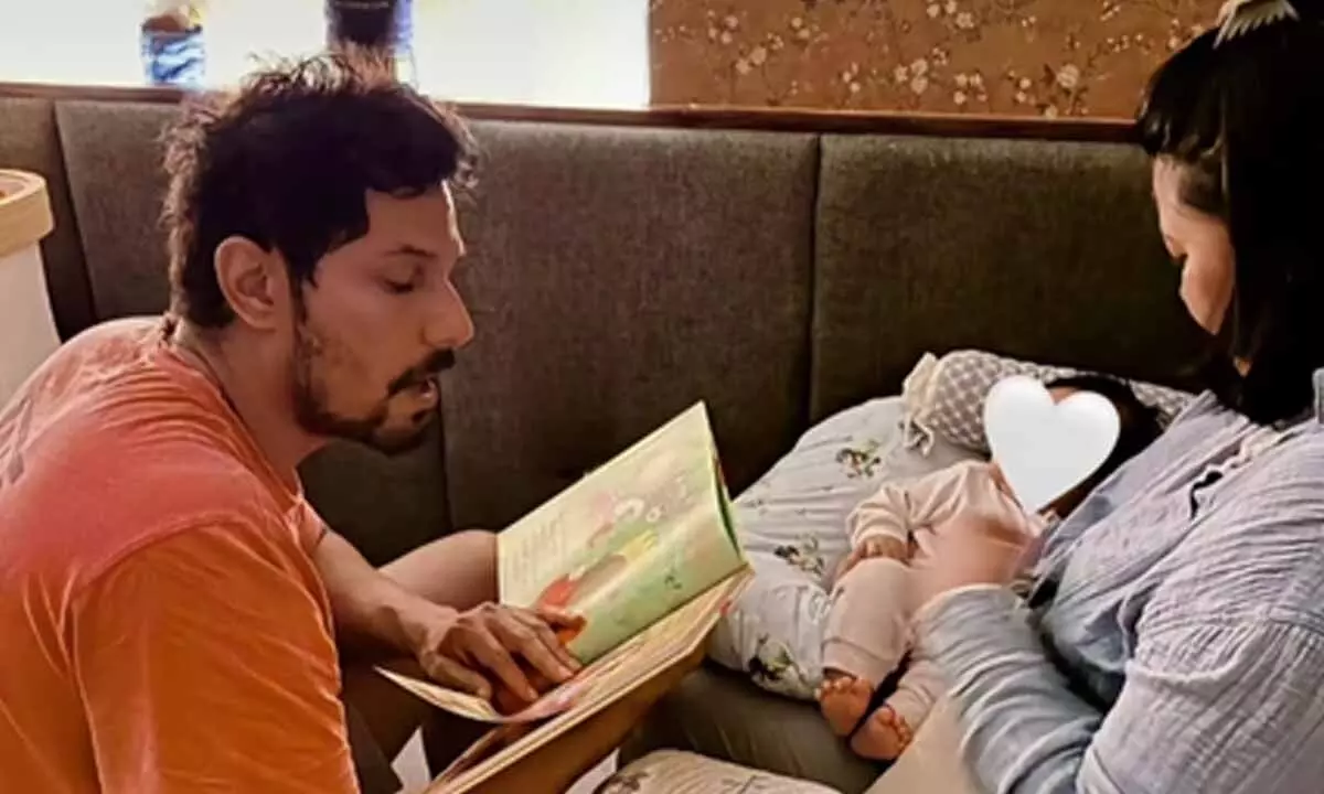 Randeep Hooda turns storyteller for baby girl, shares heartwarming book ...