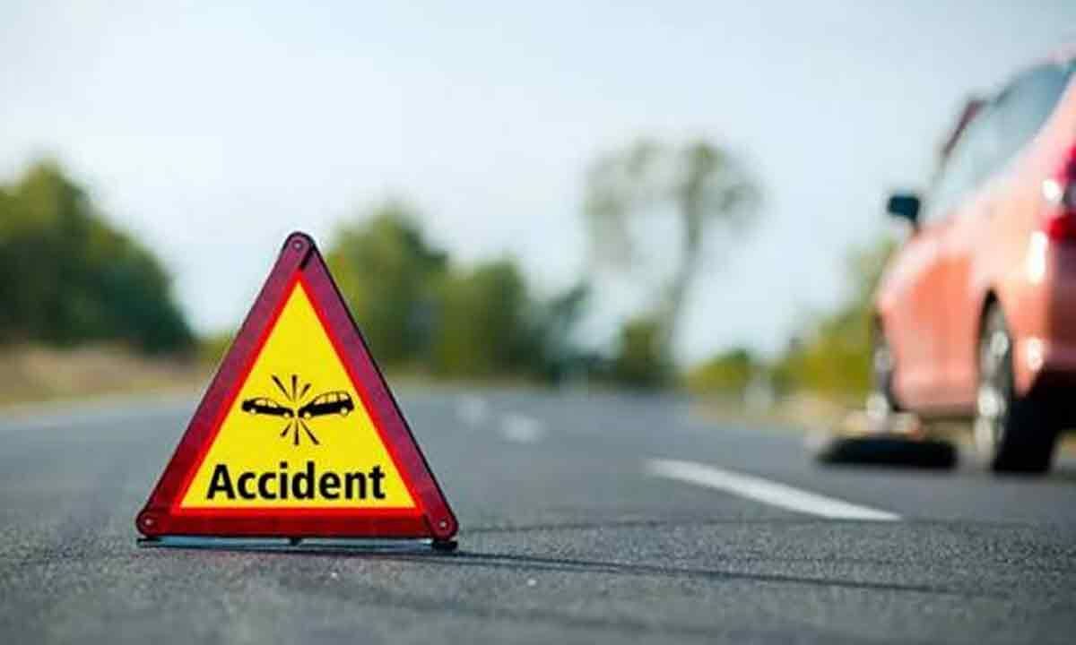 Andhra Pradesh: Dance master injured after a vehicle crashes his car in ...