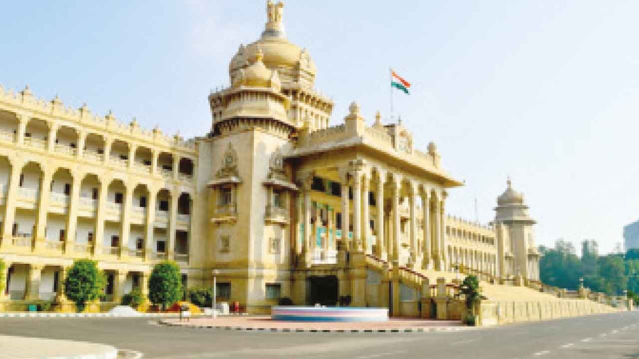 K’taka Legislature to go fully paperless; MLAs to get iPads