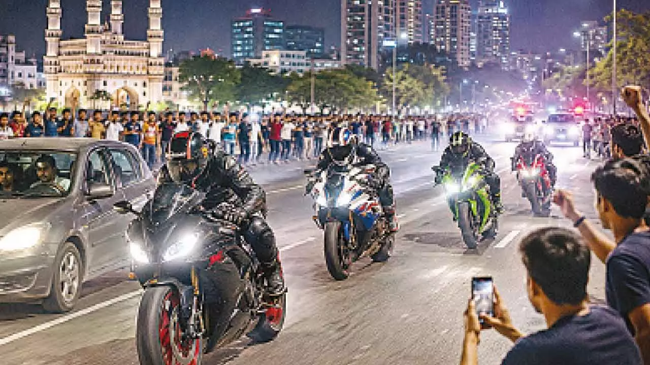 Illegal super bike racing rife amid threat to public safety