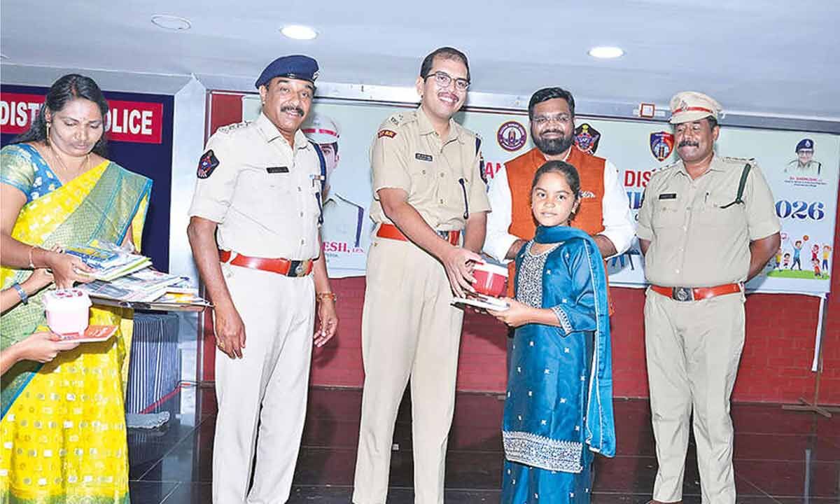 Month-long police children’s summer camp concludes on a grand note