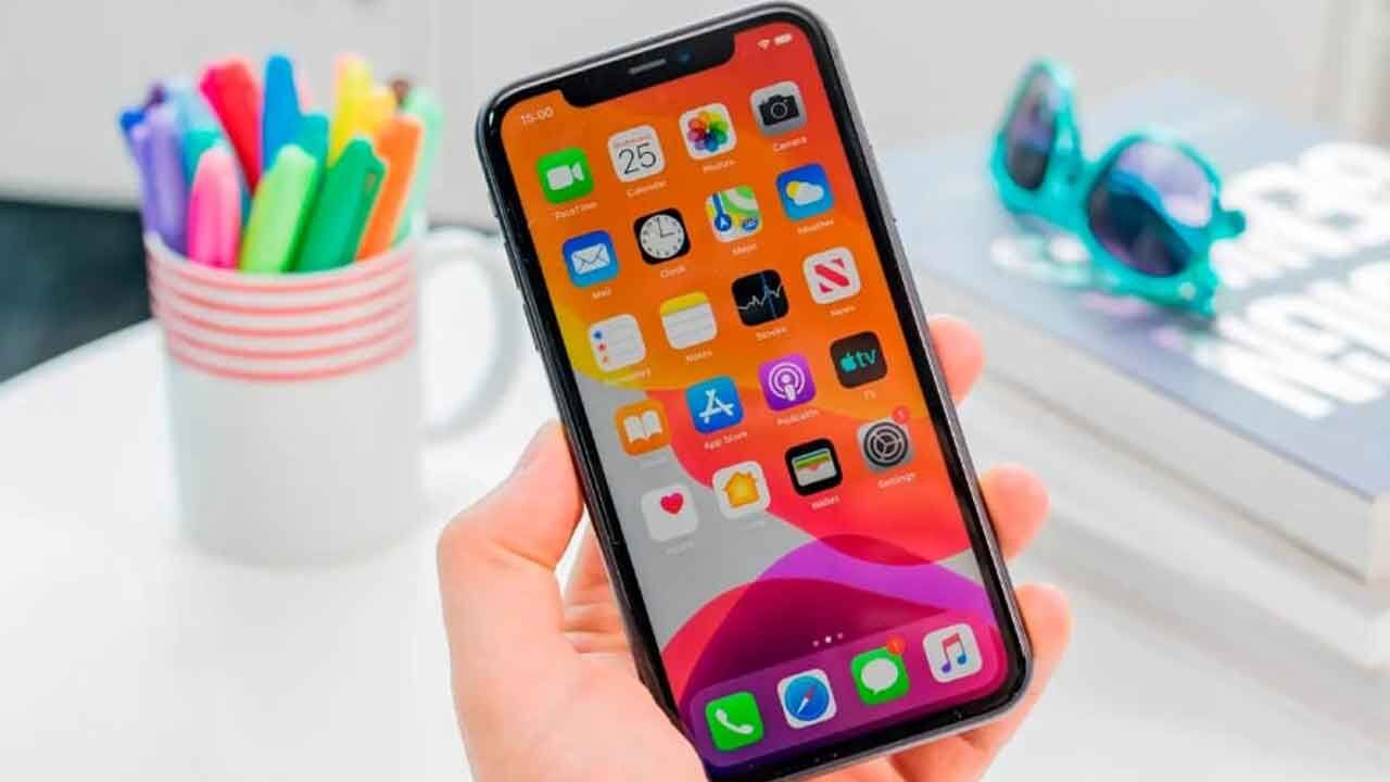 Apple May End iOS 27 Support for iPhone 11 Series