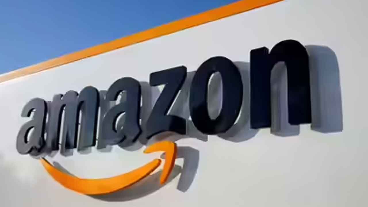 Amazon Layoffs Spark Employee Backlash as Company Accelerates AI Expansion