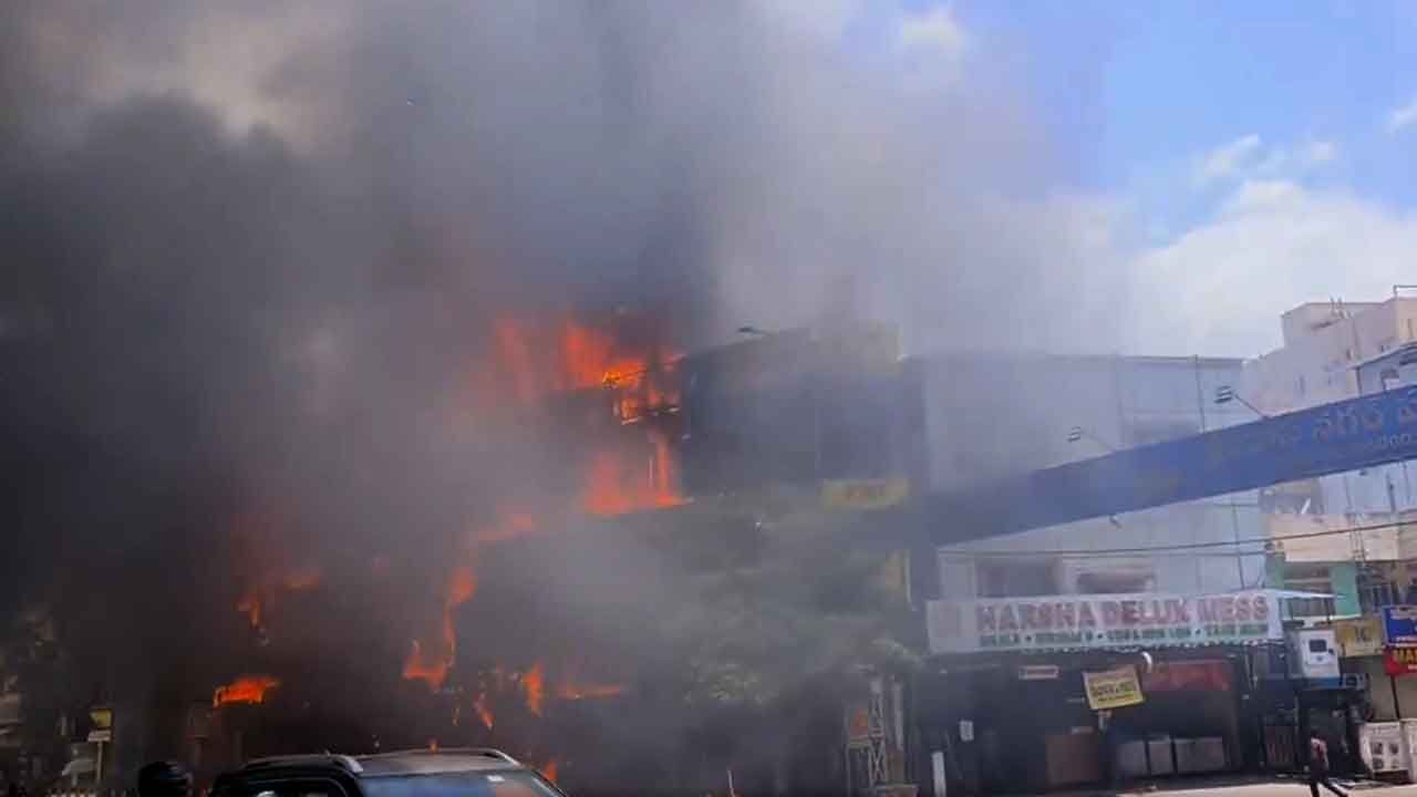 Fire breaks out at a building in Ameerpet of Hyderabad, fire brigade ...