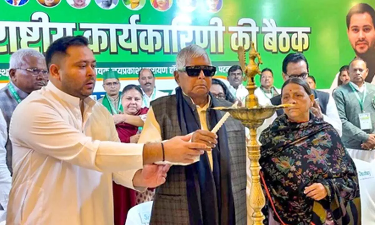 Oppn criticises govt after Rabri Devi, Lalu Prasad withdraw security ...