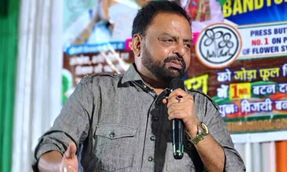 Police raid Trinamool councillor's house in central Kolkata