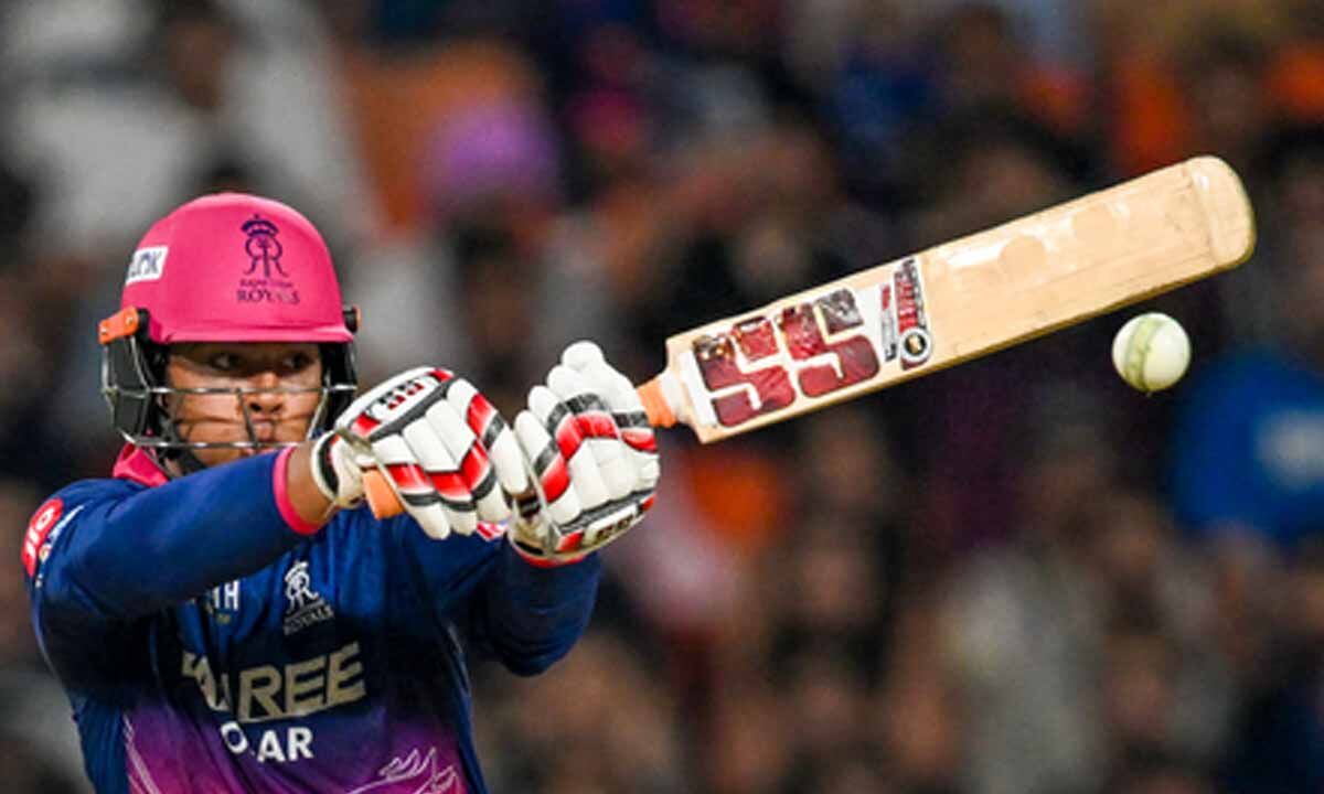 'He's broken down the door and deserves his place': AB de Villiers ...