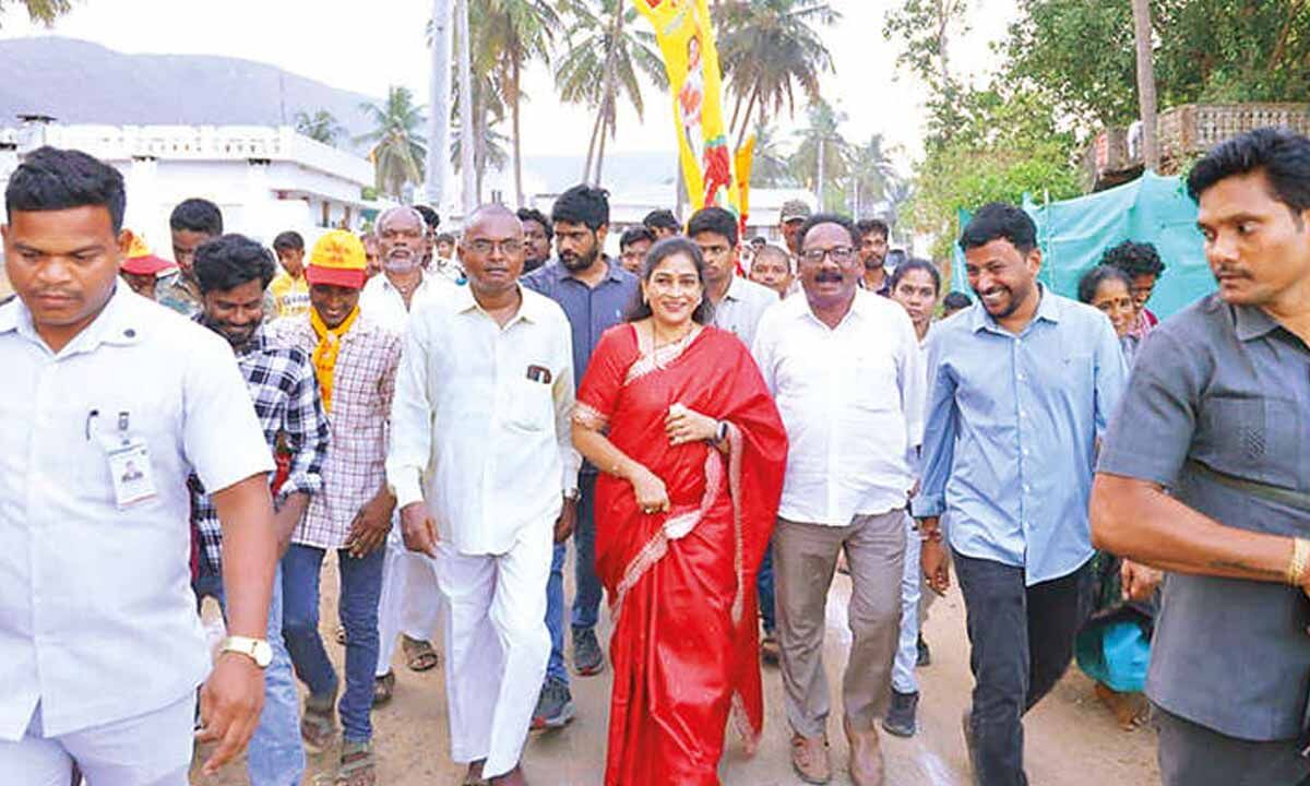State govt is keen on meeting promises made: HM
